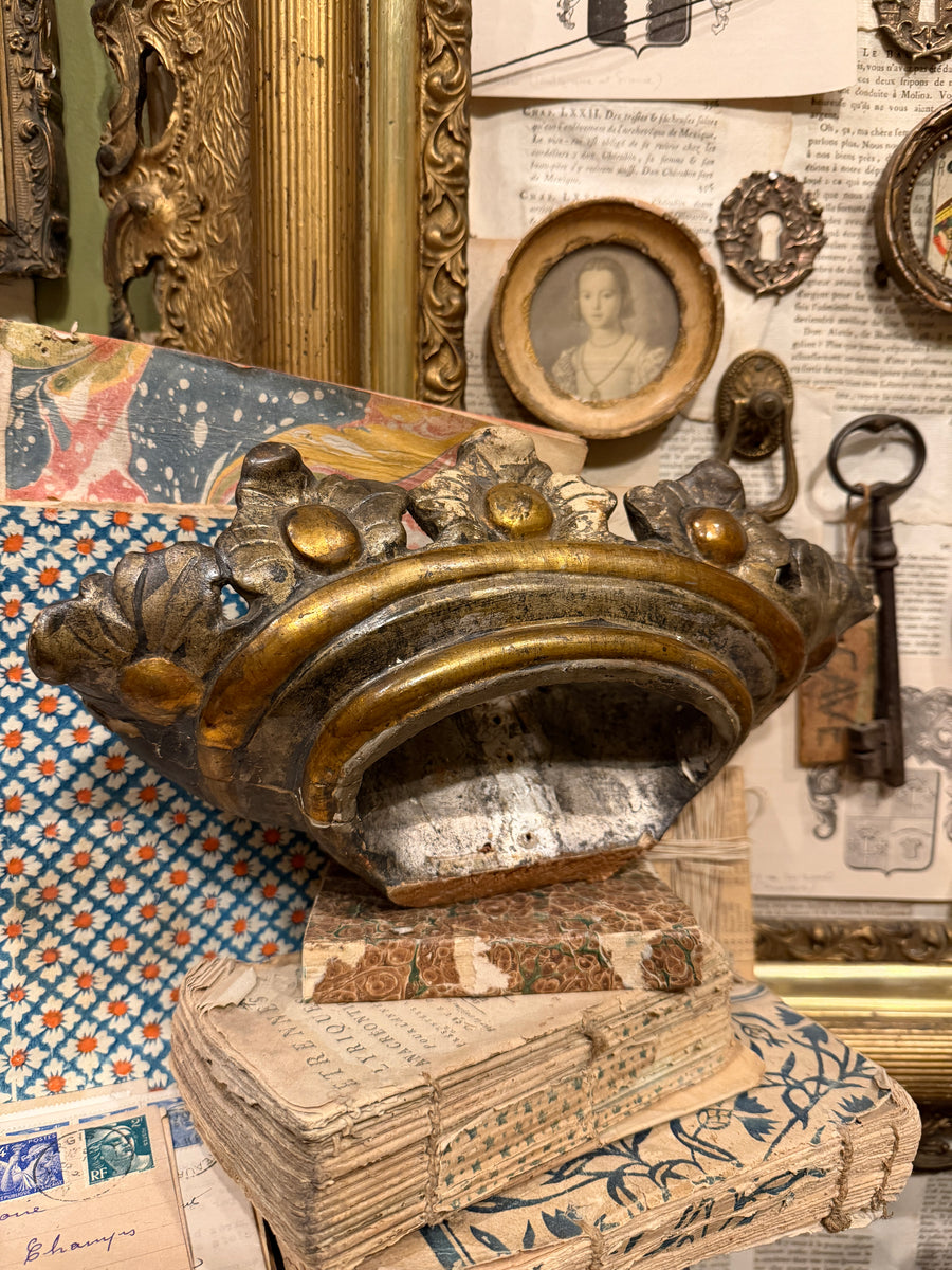 RARE 1700s Antique French Gilt Wood Crown – Monahan Papers