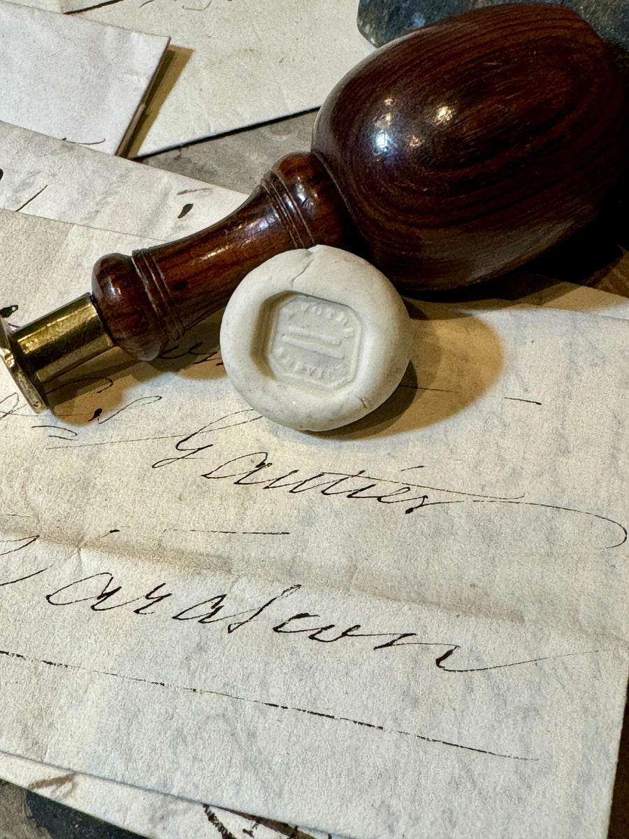 Antique French "A VOTRE SERVICE" Motto Seal – Monahan Papers