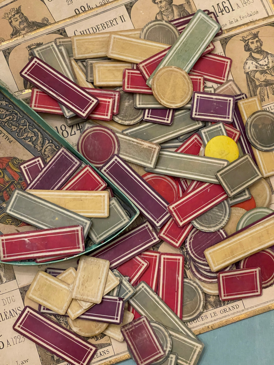 Antique French 1800's Dyed Bovine Gaming Tokens Set/29 pcs – Monahan Papers